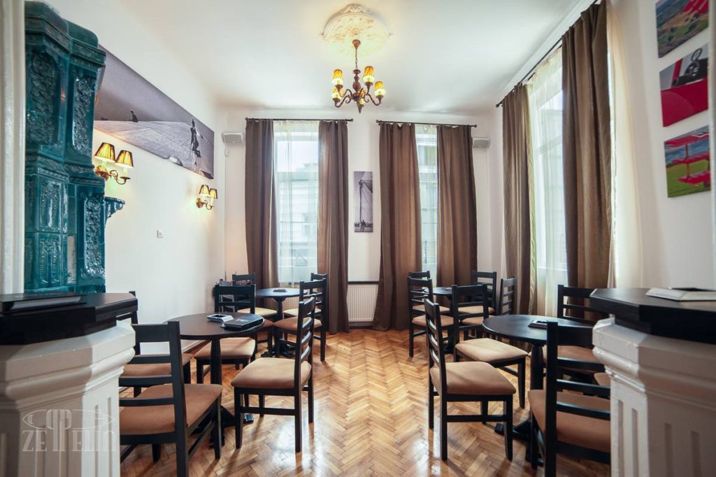 Zeppelin Pub SeeBucharest.ro